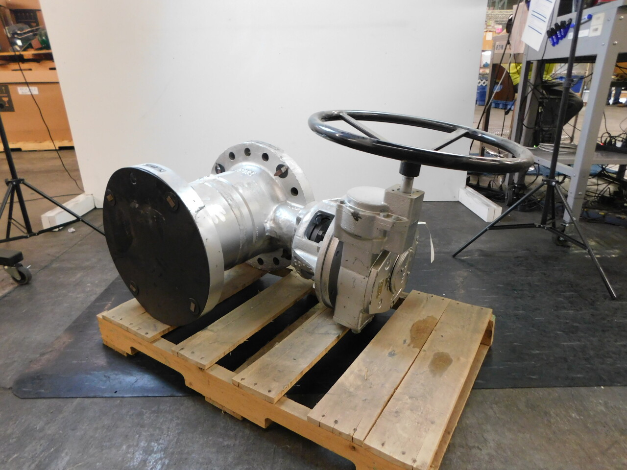 Hydraulic & Pneumatic Devices, Contacts, Cable/Wire/Cord/Outlet, Lights ...