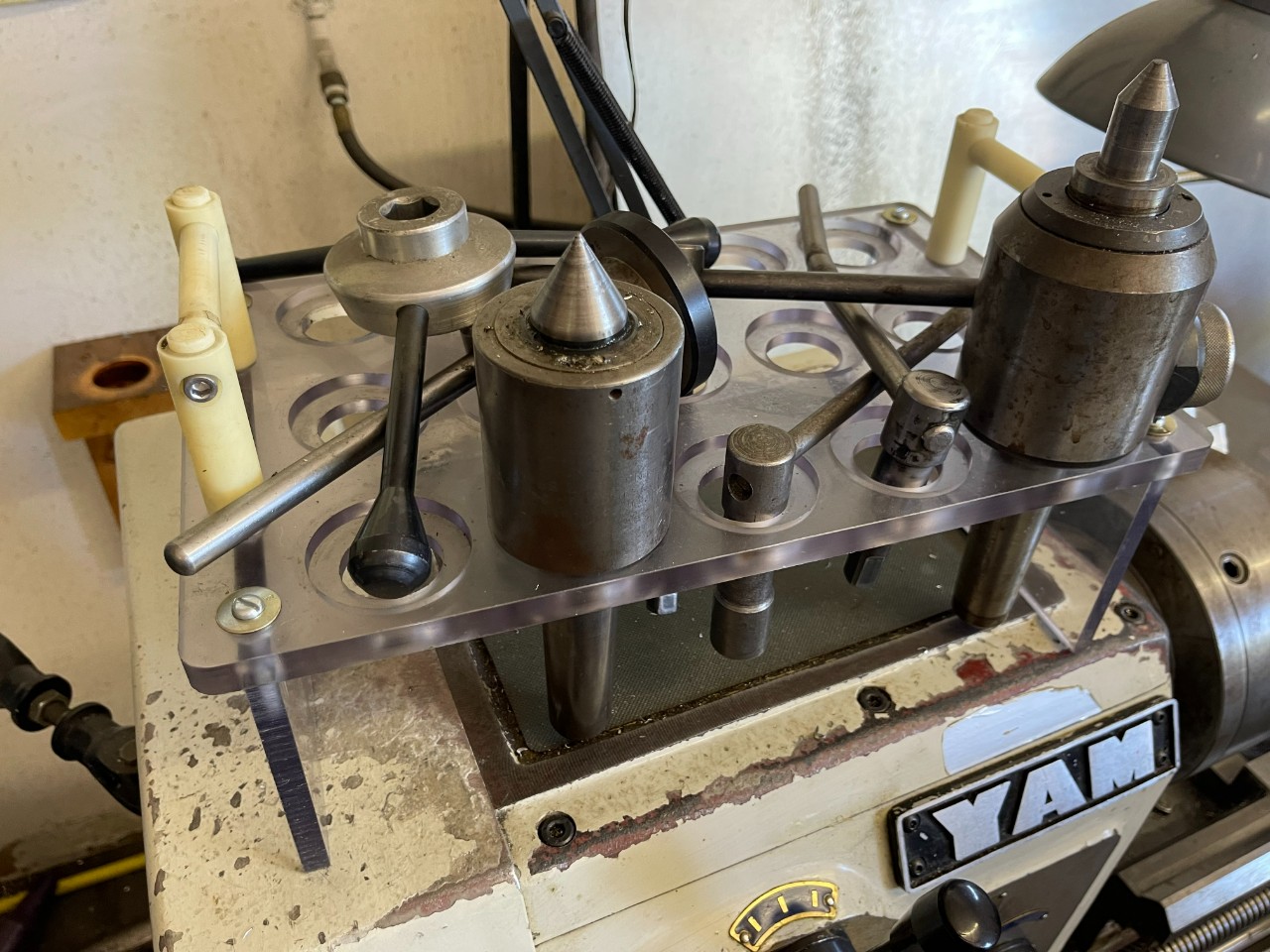 Yam 1000G 14"x40" Engine Lathe For Sale | Aucto