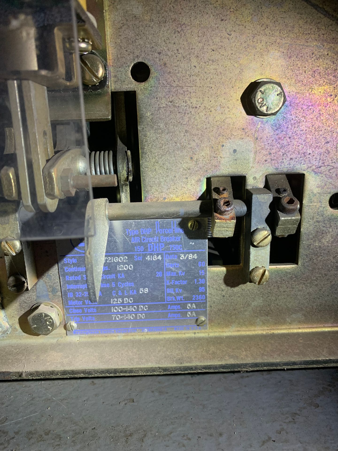 2x DHP Porcel-line 15kv breakers For Sale | Aucto