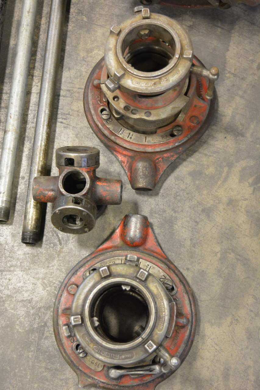 Ridgid 400A Power Drive Pipe Threader, Ridgid TriStand 40A Pipe Clamp ...