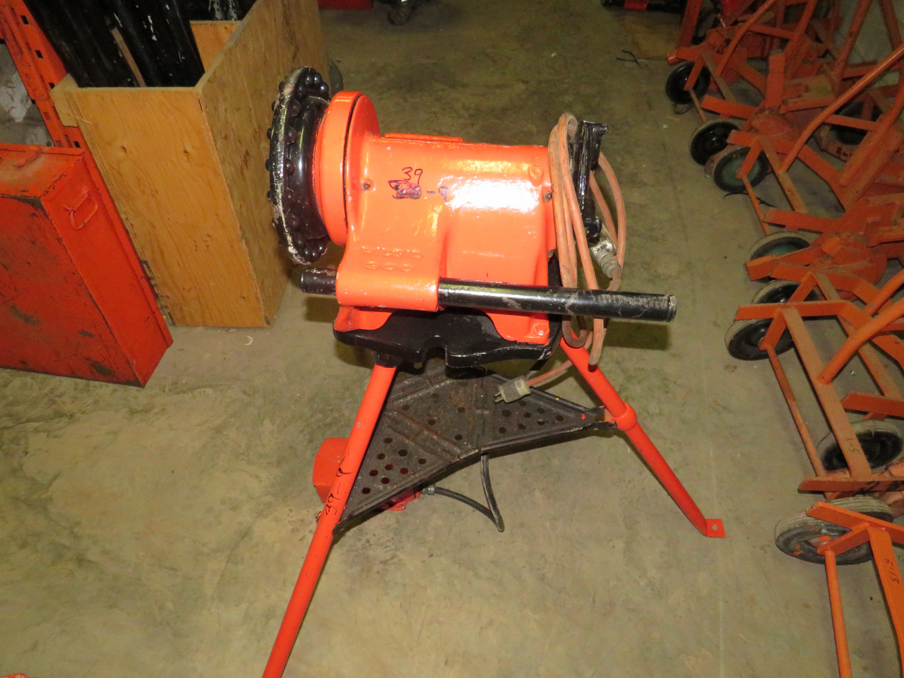 RIDGID MODEL 300 POWER DRIVE PIPE THREADER 115V, 15A, 1PH, 25-60HZ