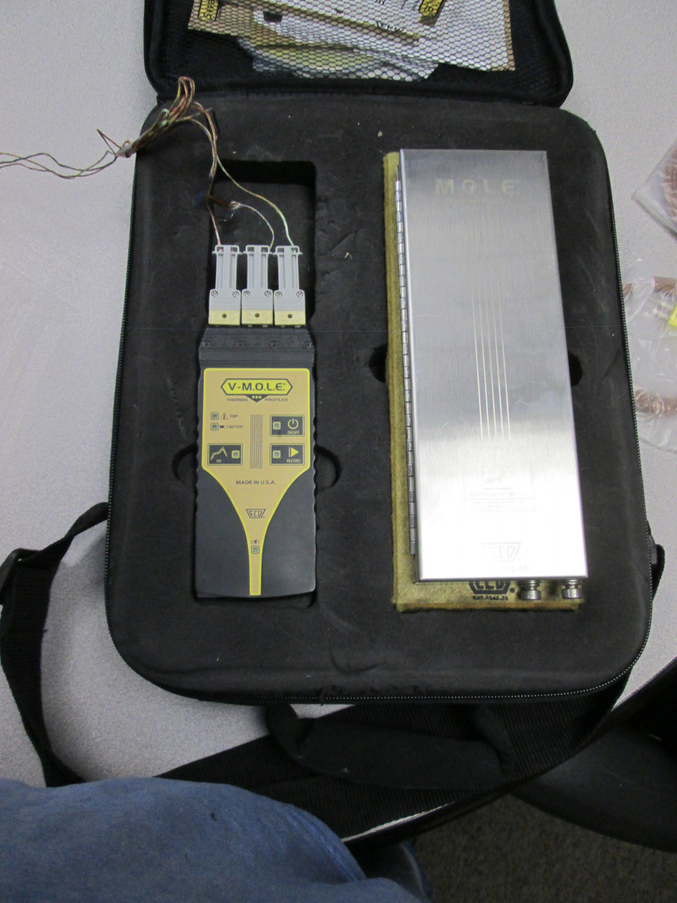 ECD V-M.O.L.E. compact thermal profiler E48-0509-40