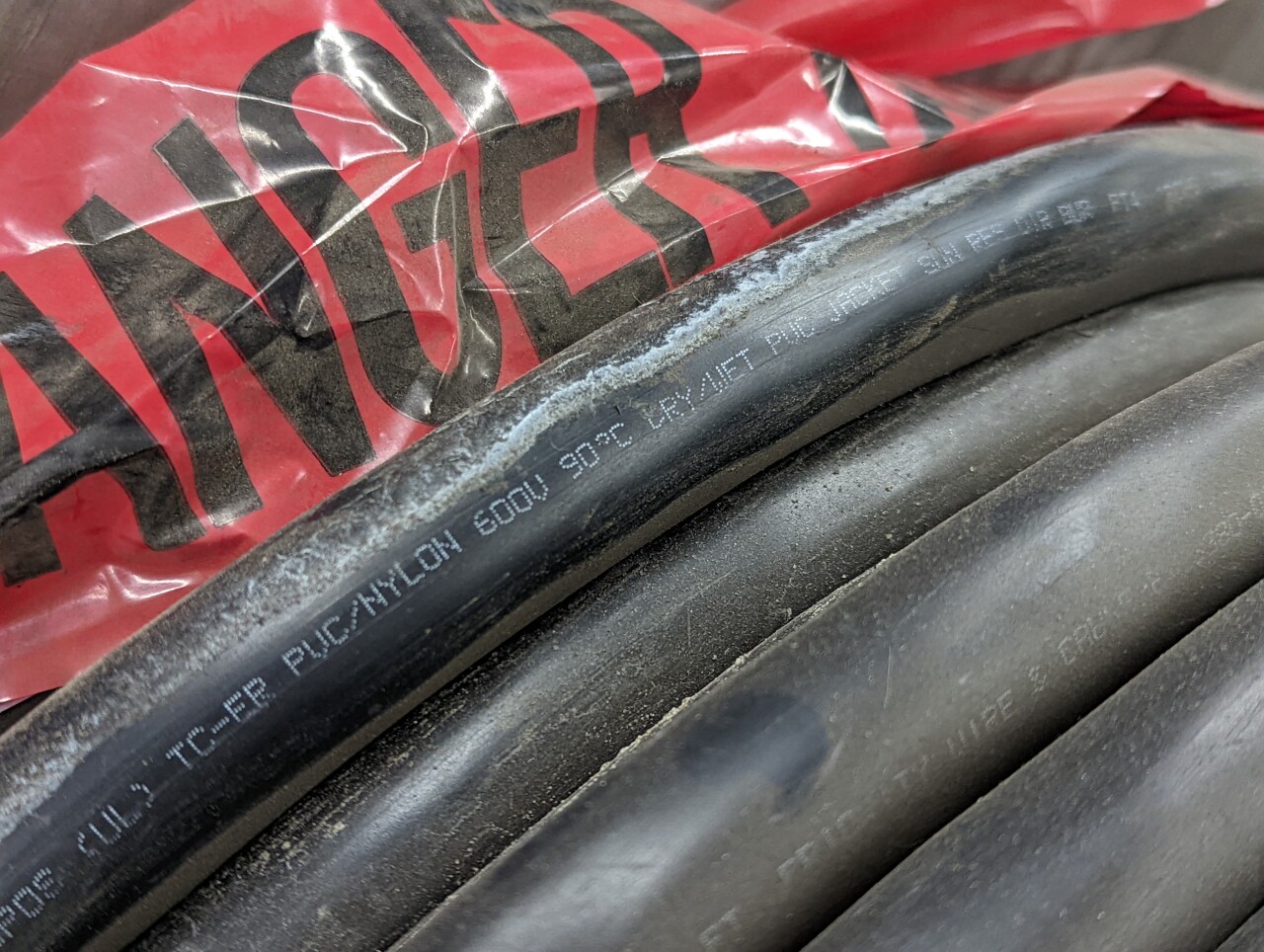 [Priority Wire - 720ft.] "E323380-03" Cable TC-ER 16AWG For Sale | Aucto