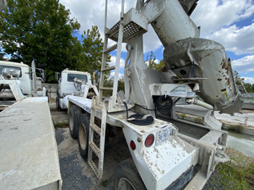 2003 MACK 600 DM600 READYMIX CONCRETE MIXER TRUCK For Sale | Aucto