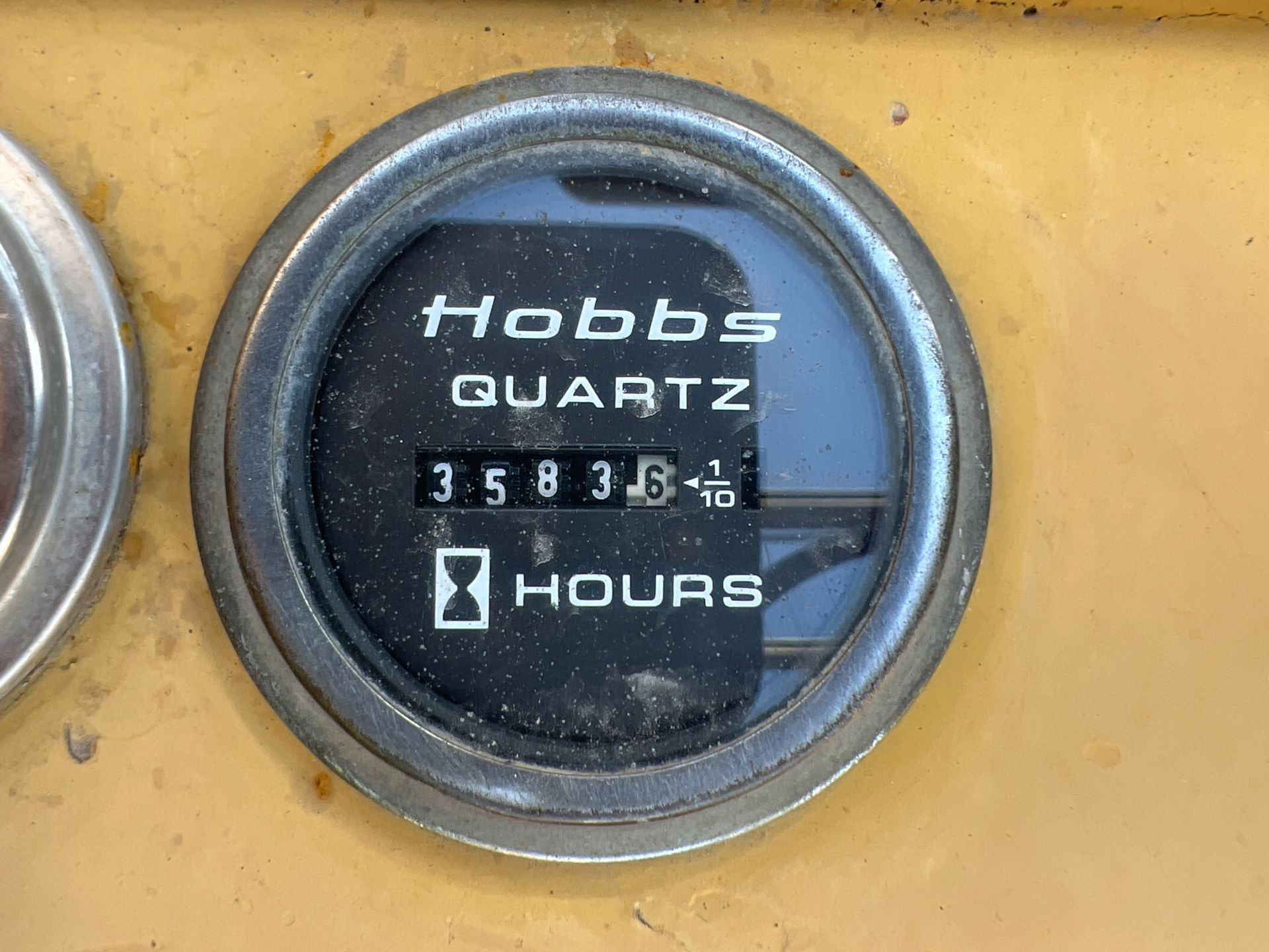 CATERPILLAR T70D SIT-DOWN FORKLIFT For Sale | Aucto