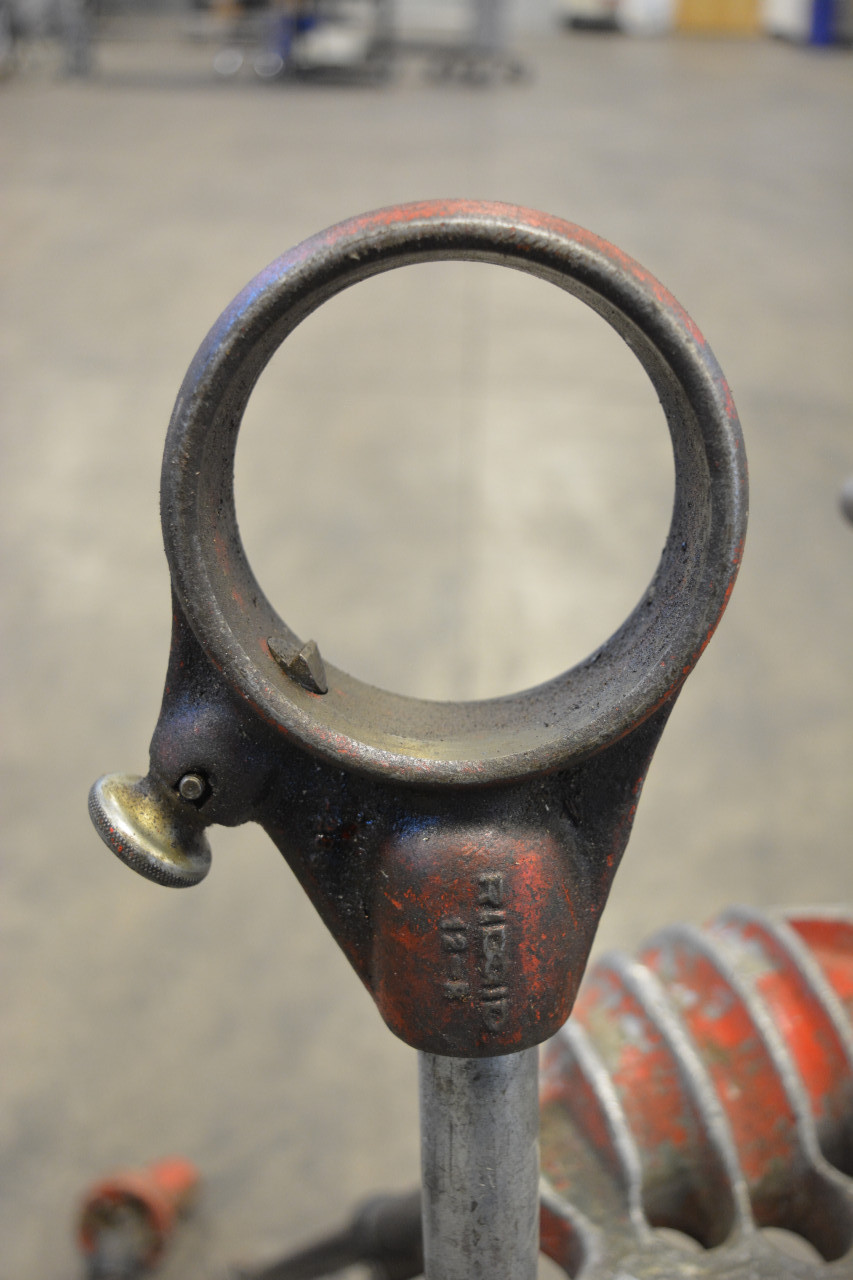 Ridgid 400A Power Drive Pipe Threader, Ridgid TriStand 40A Pipe Clamp ...