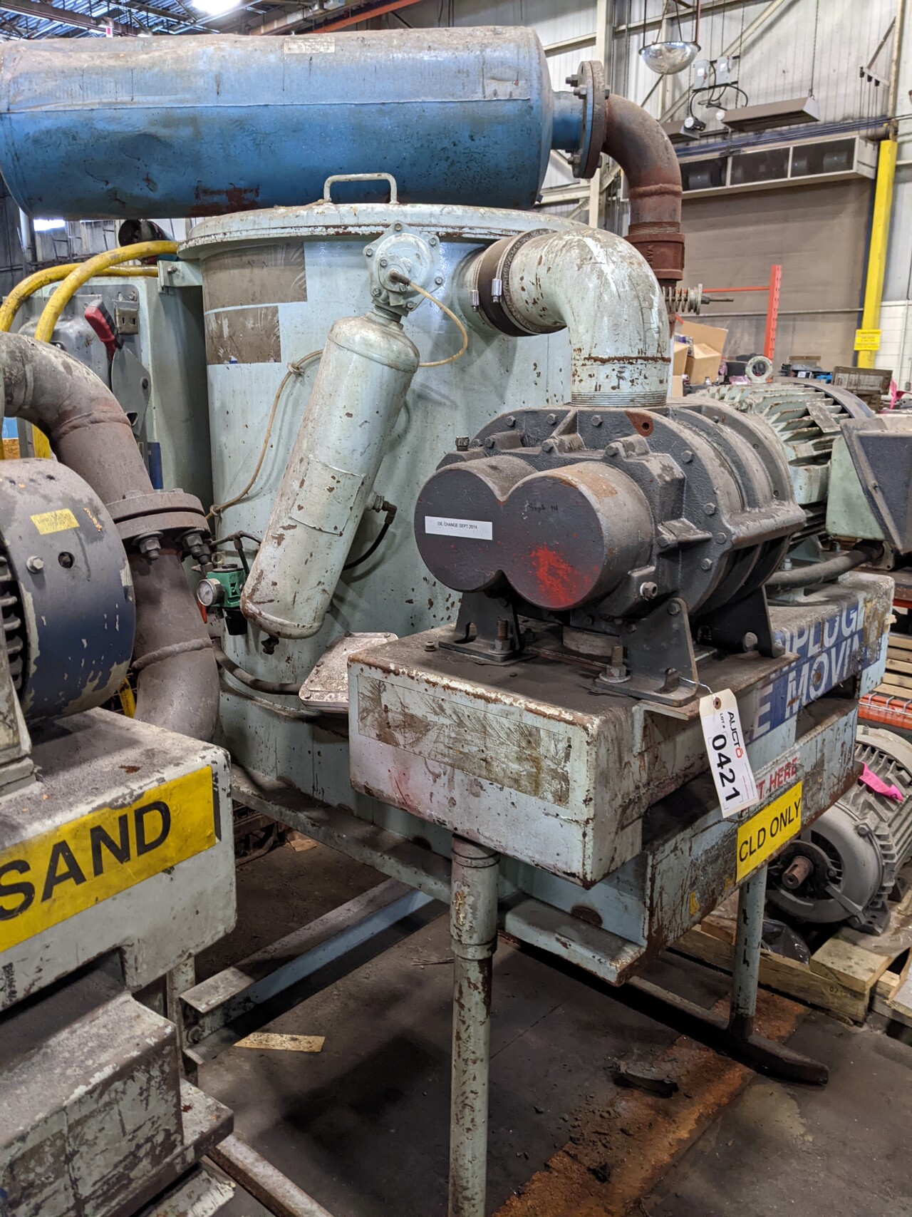 DEMARCO MAX VAC PORTABLE INDUSTRIAL VACUUM BLOWER SYSTEM (MISSING HOPPER)