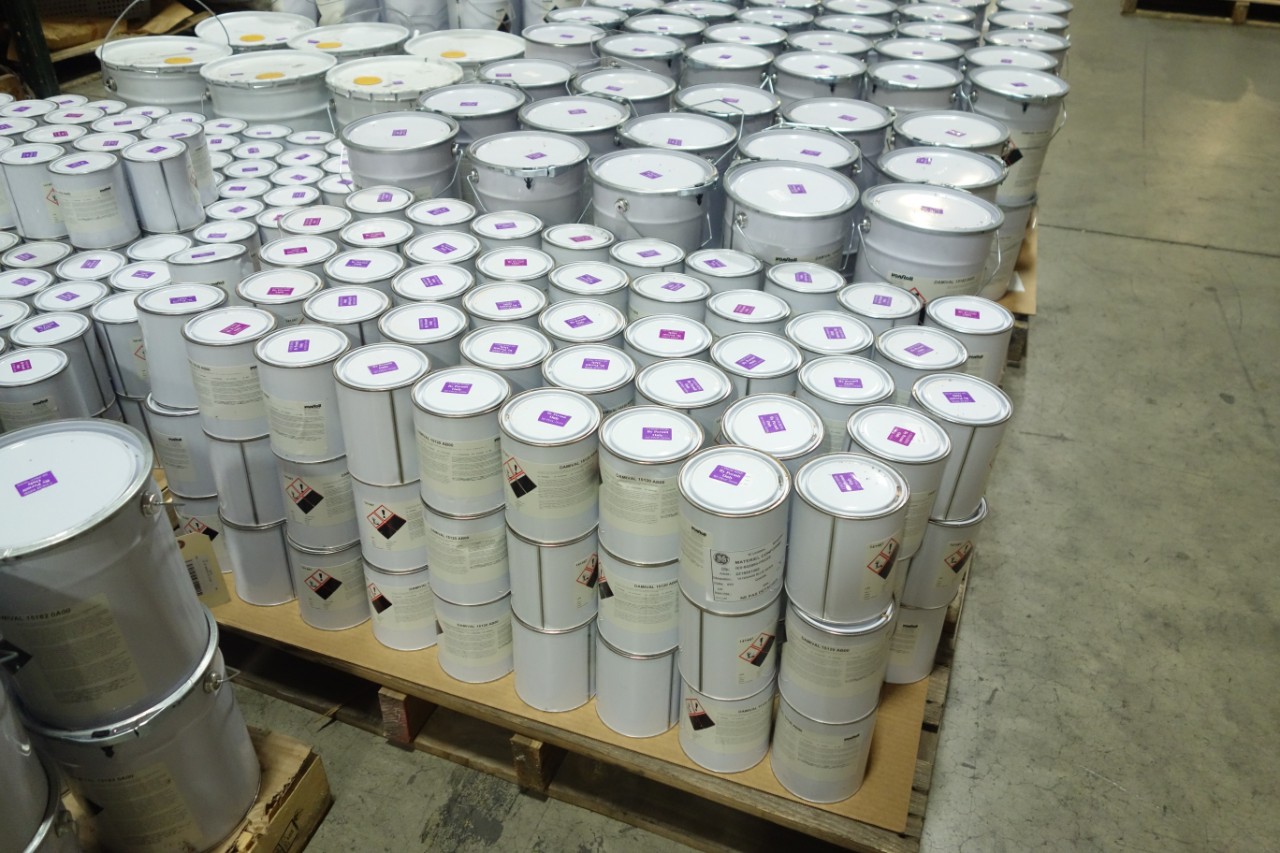 7 PALLETS OF VON ROLL EPOXY IMPREGNATING RESIN AND VARNISHES For Sale ...