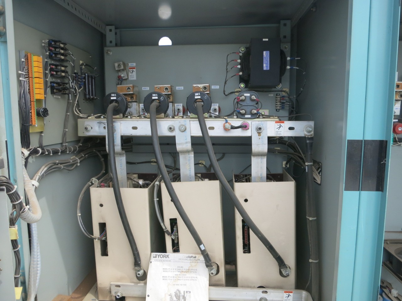 YORK TURBO LIQUID CHILLING SYSTEM MODEL# YT B2 C3 B2-CGDTM For Sale | Aucto