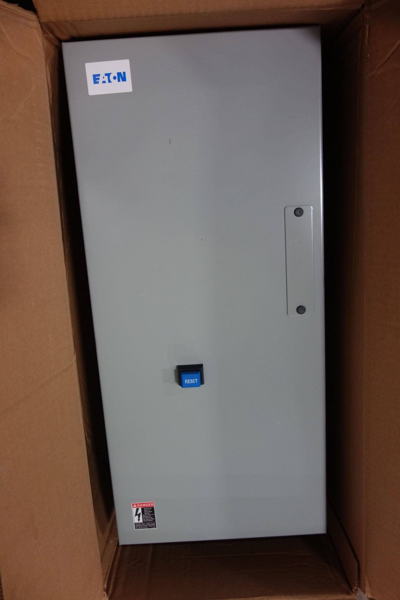 2 PALLETS OF ASSORTED ELECTRICAL - SPLICE KITS, GAUGE TEST EQUIPMENT ...