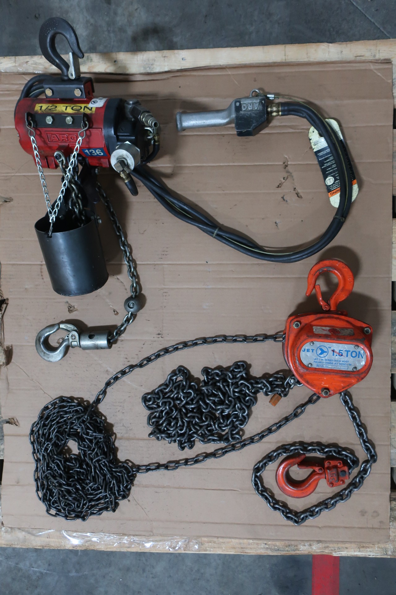 2 PALLETS OF ASSORTED HOISTING AND RIGGING