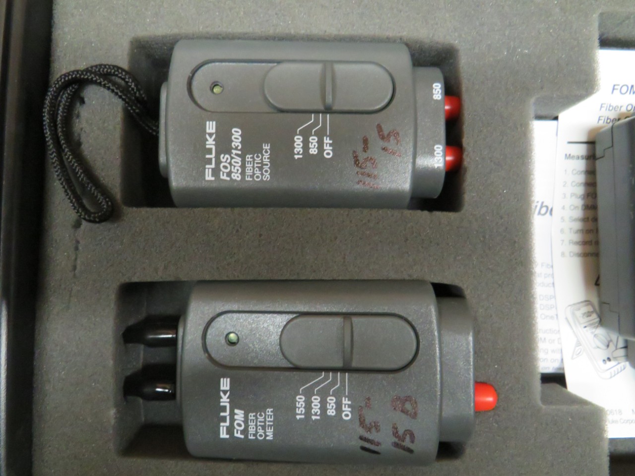 FLUKE FIBER TEST ACCESSORY, W/ FLUKE FOS 850/1300 FIBER OPTIC SOURCE ...