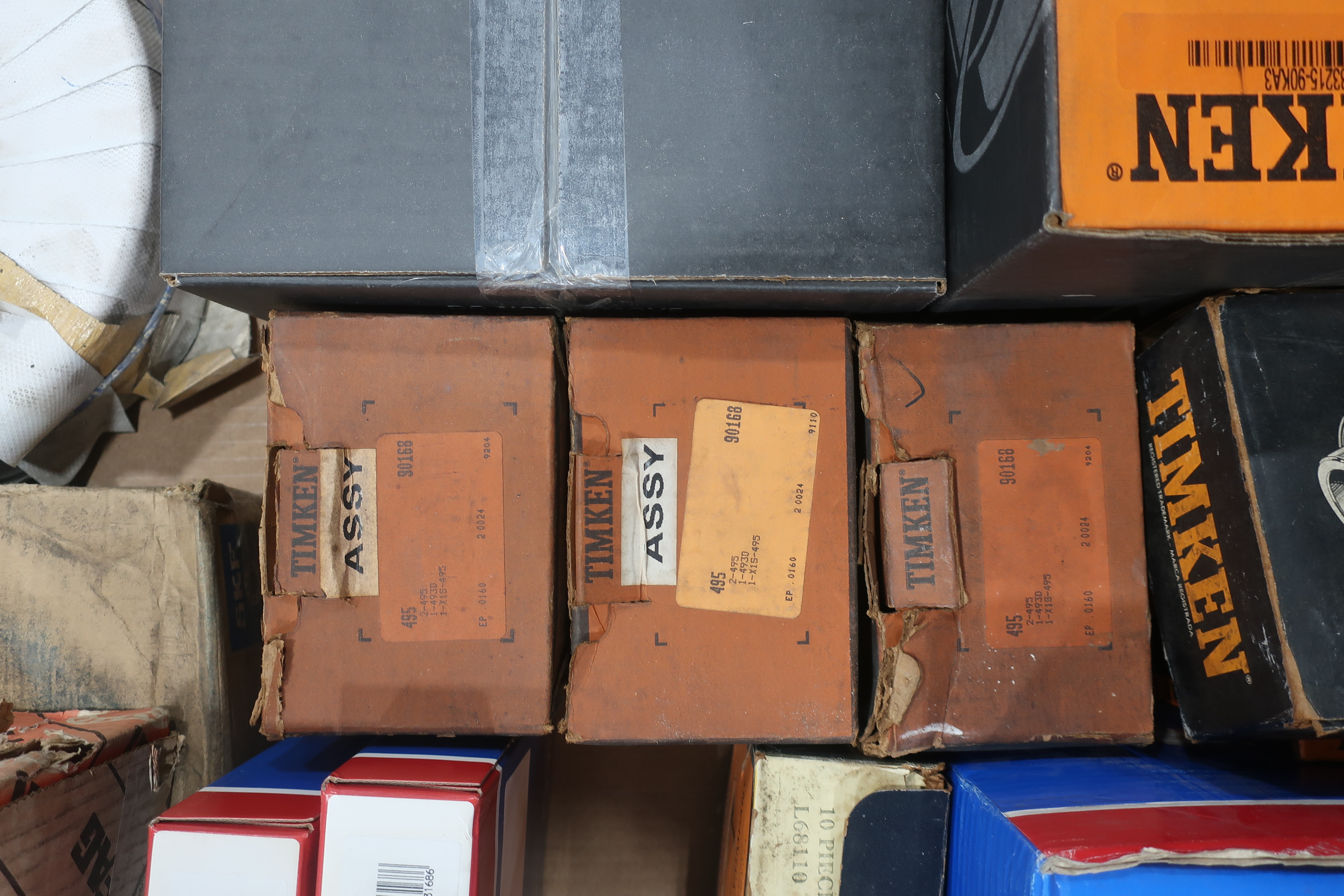 SKU 1738303 - PALLET OF ASSORTED ROLLER BEARINGS, TIMKEN, FAG, SKF, NTN ...