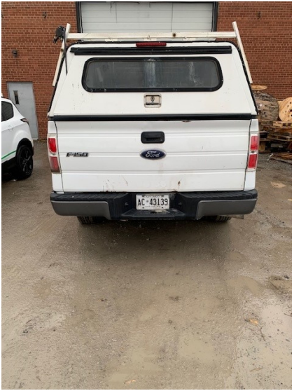 2013 FORD F150 XLT 4X2 REG. CAB LONG BOX PICKUP TRUCK WITH TOPPER