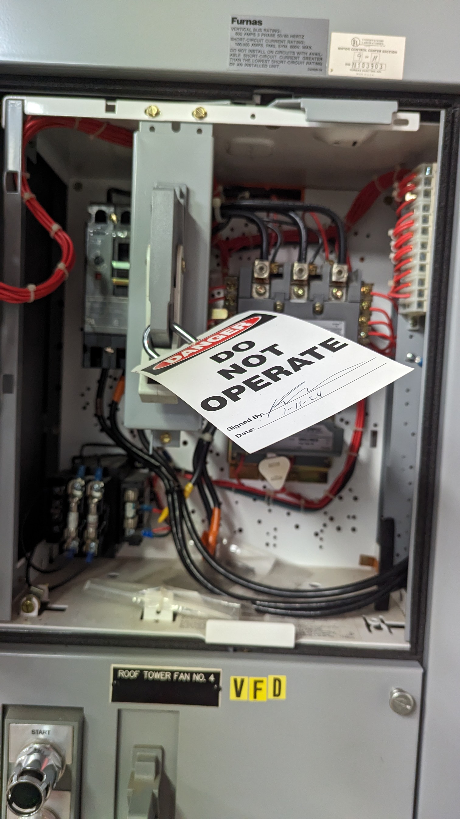 Siemens Tiastar 11-Section Motor Control Center For Sale | Aucto