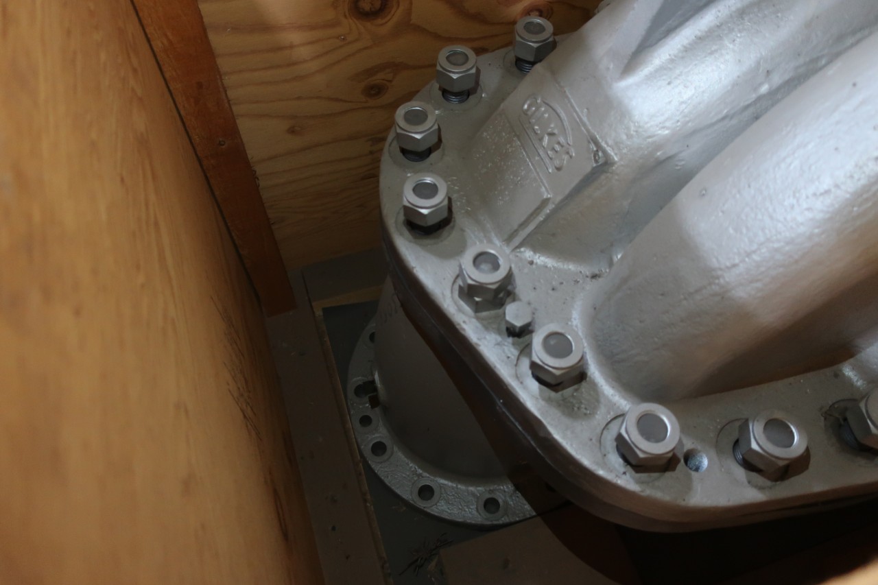 GILKES CAST IRON PUMP CASING