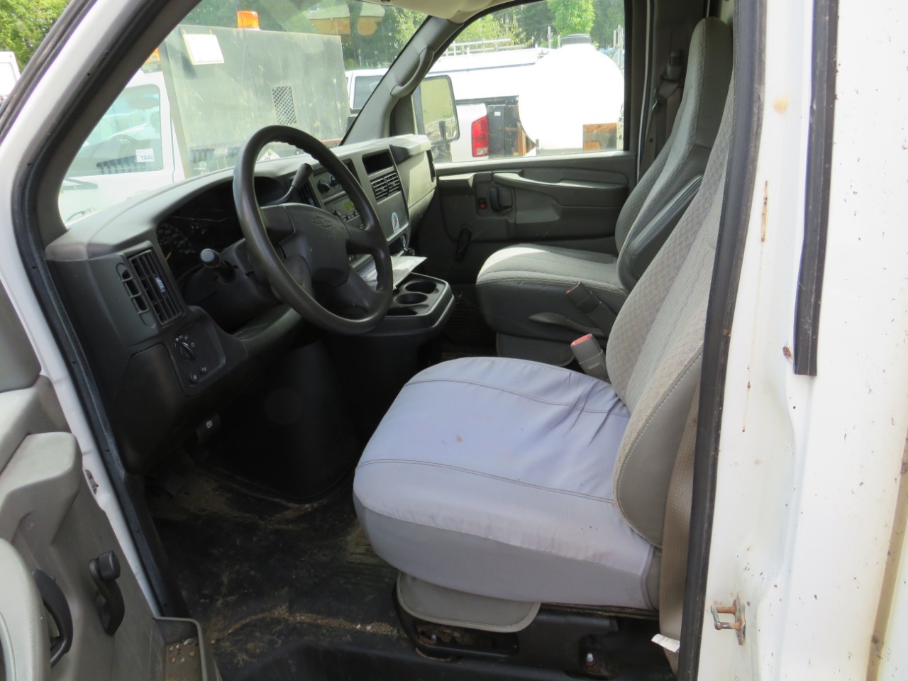 2007 CHEVROLET ETV 4X2 6L CUBE VAN For Sale | Aucto
