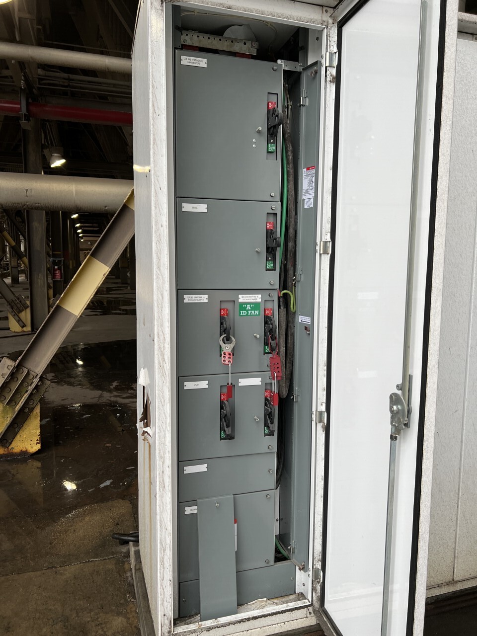 Allen Bradley Centerline 2100 MCCs For Sale | Aucto