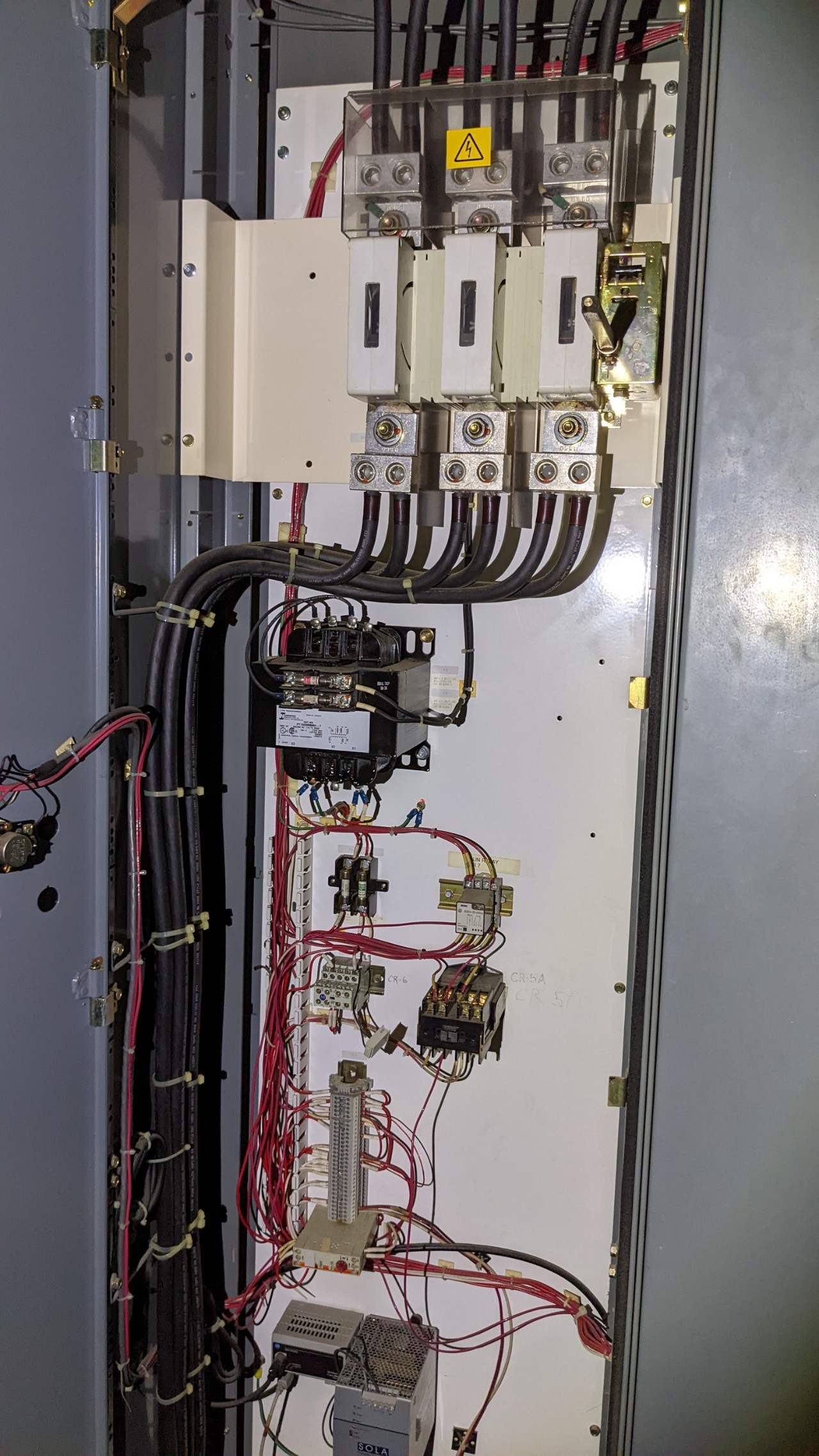 ALLEN BRADLEY VFD CABINET