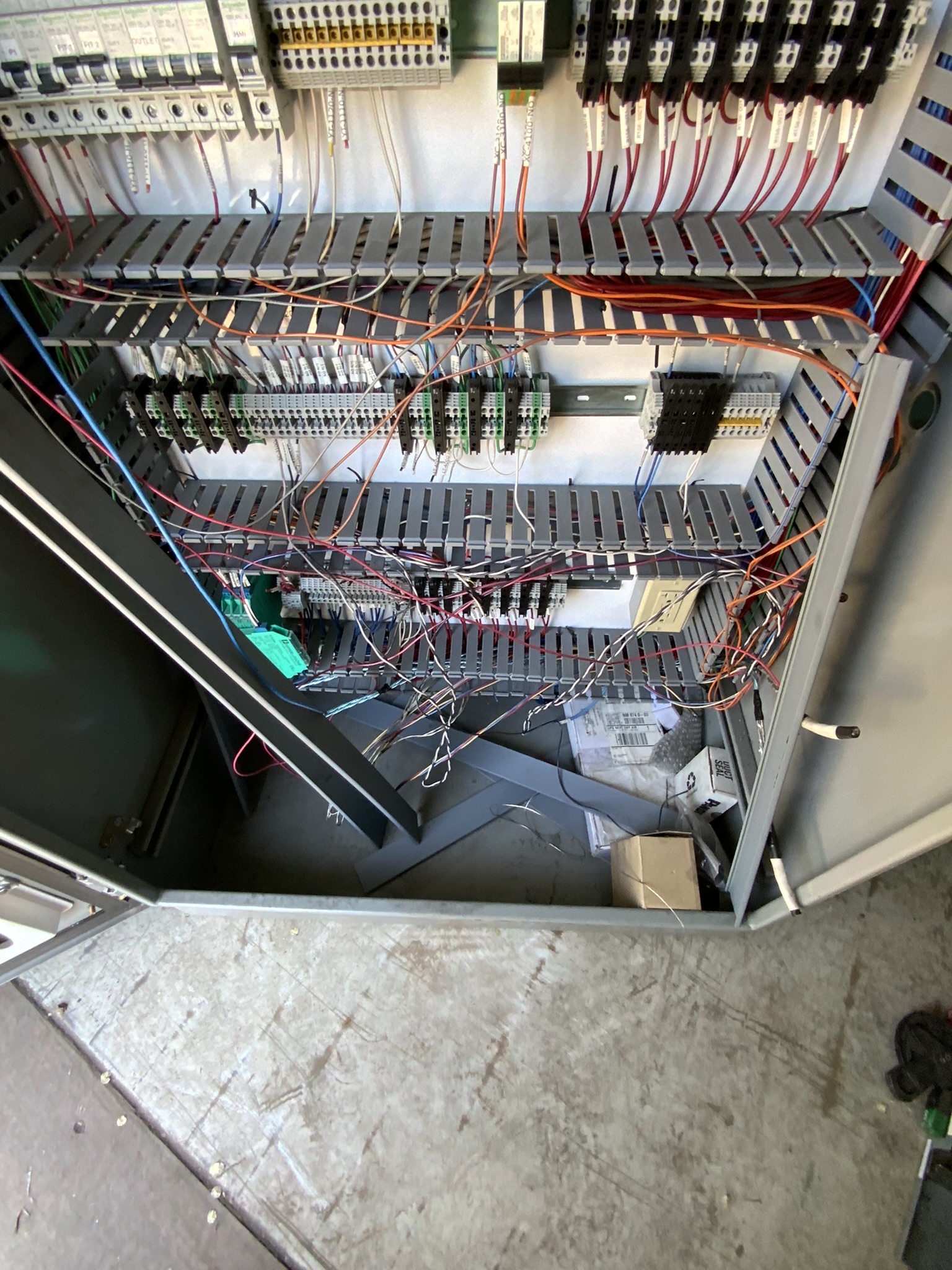 Allen-Bradley PanelView Plus 1250 Control Panel