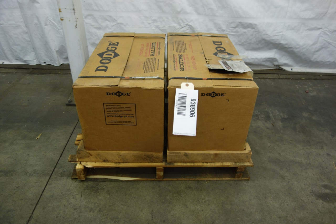 LOT OF 2 DODGE 532 SAF PILLOW BLOCK HOUSINGS For Sale | Aucto