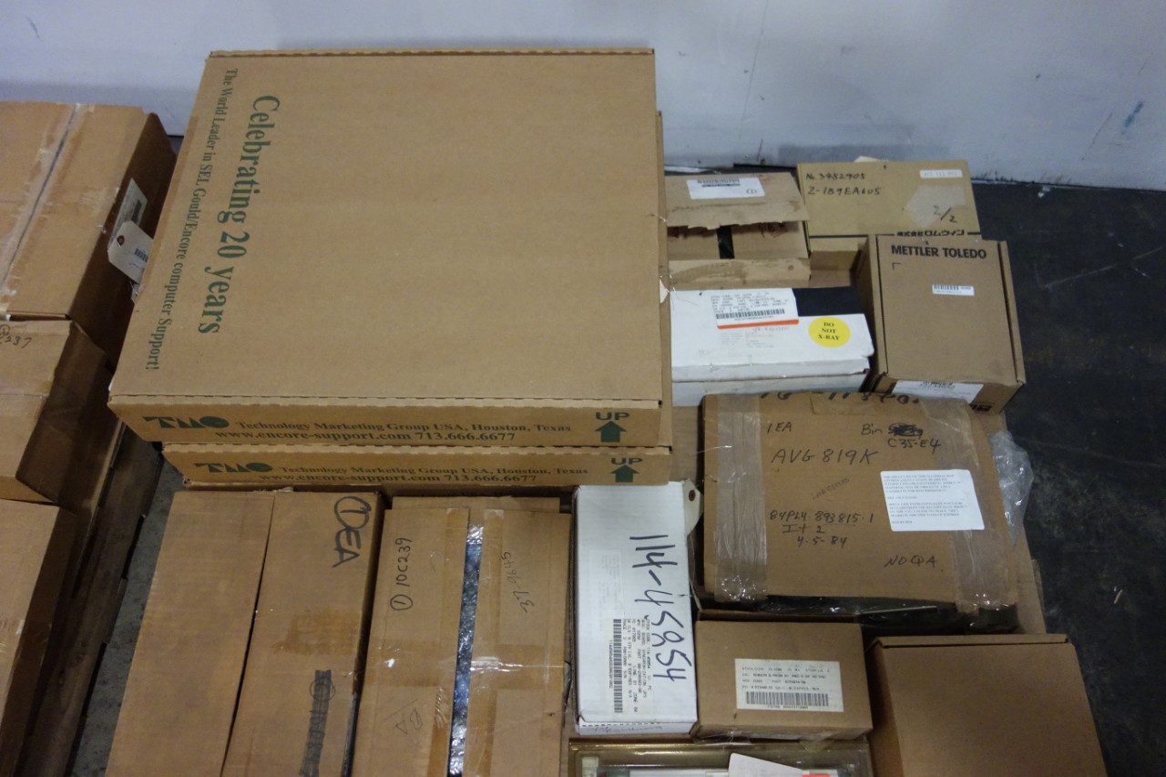 4 PALLETS OF ASSORTED PCB CIRCUIT BOARDS For Sale | Aucto