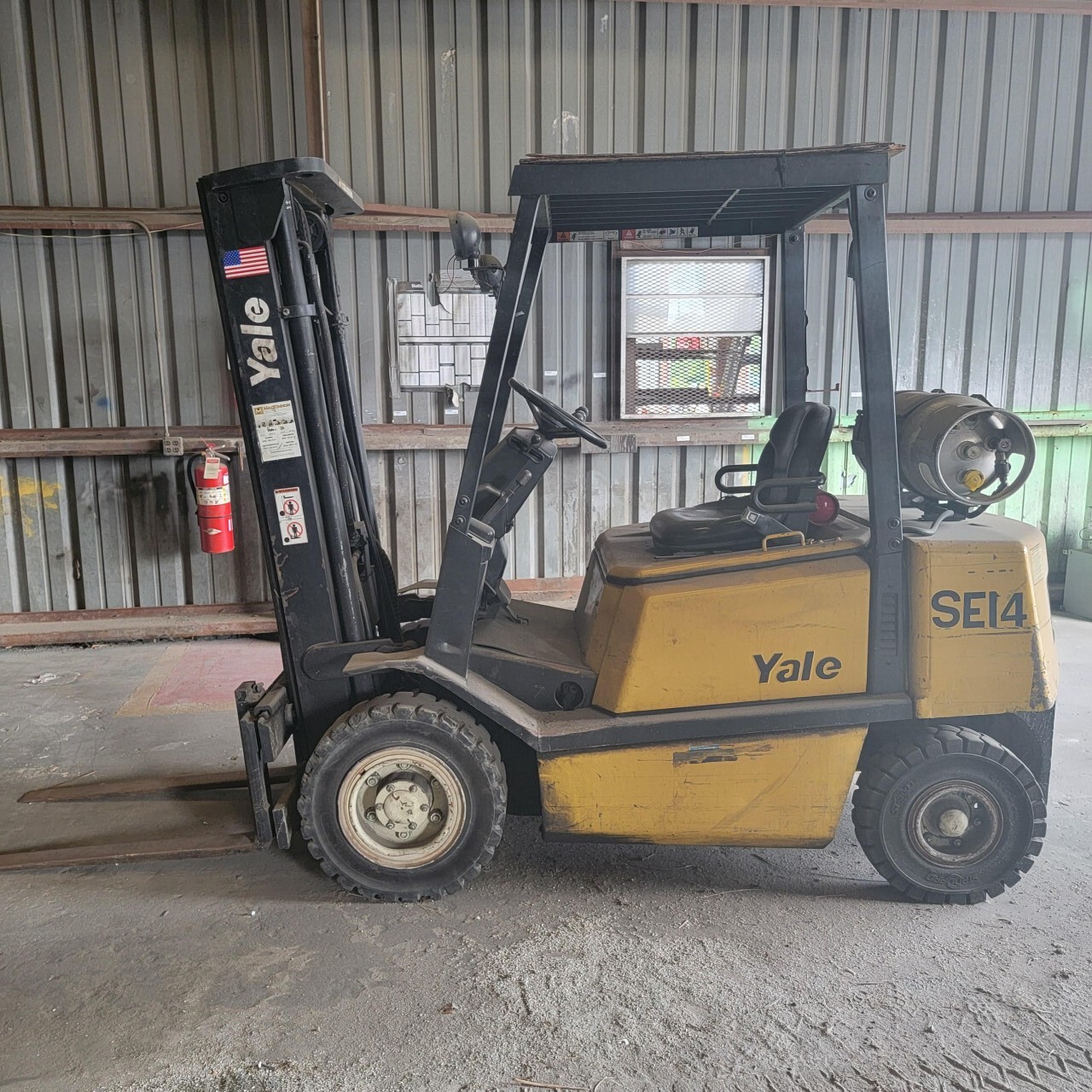 Yale Forklift Model GLP050