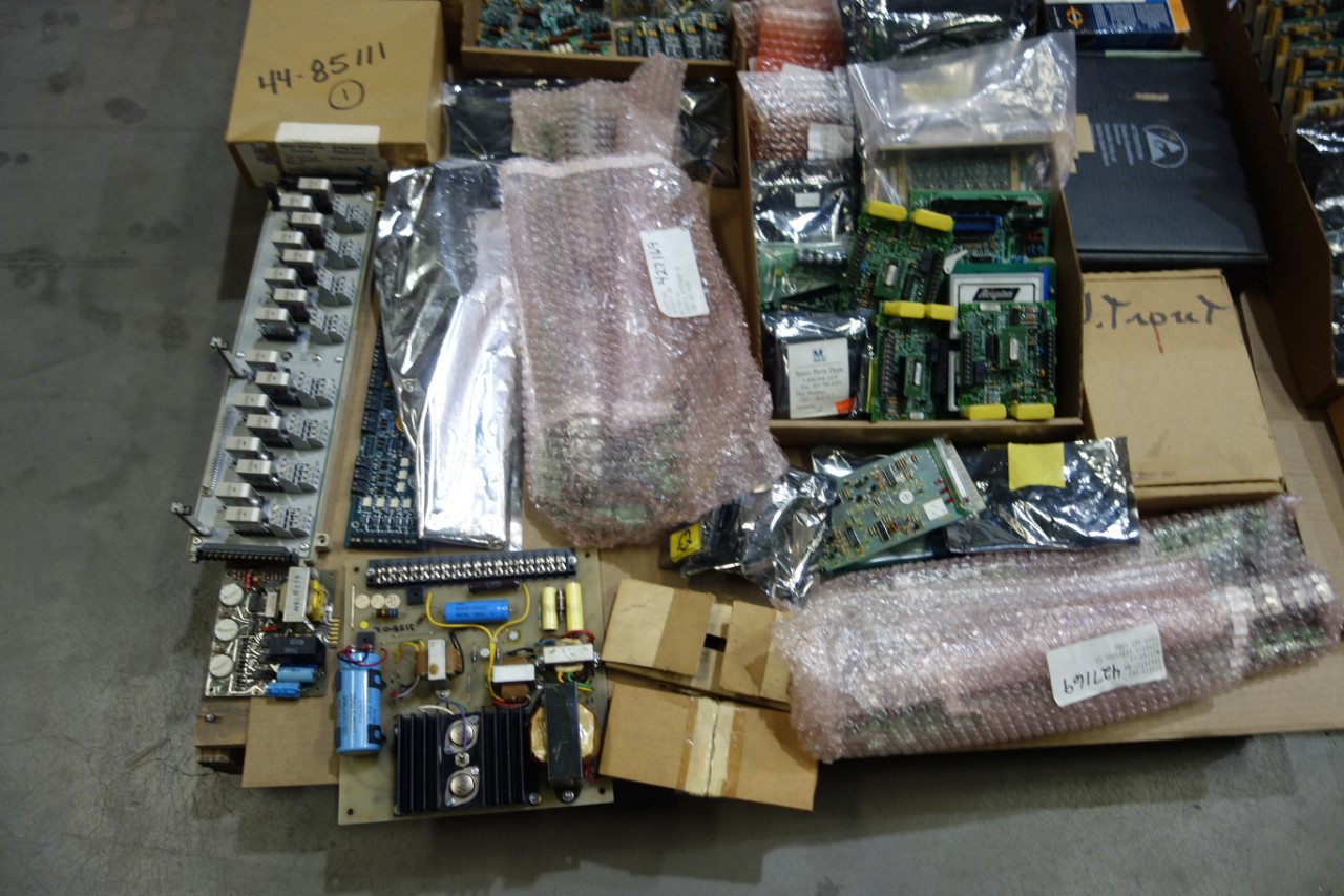 2 PALLETS OF ASSORTED PCB CIRCUIT BOARDS For Sale | Aucto