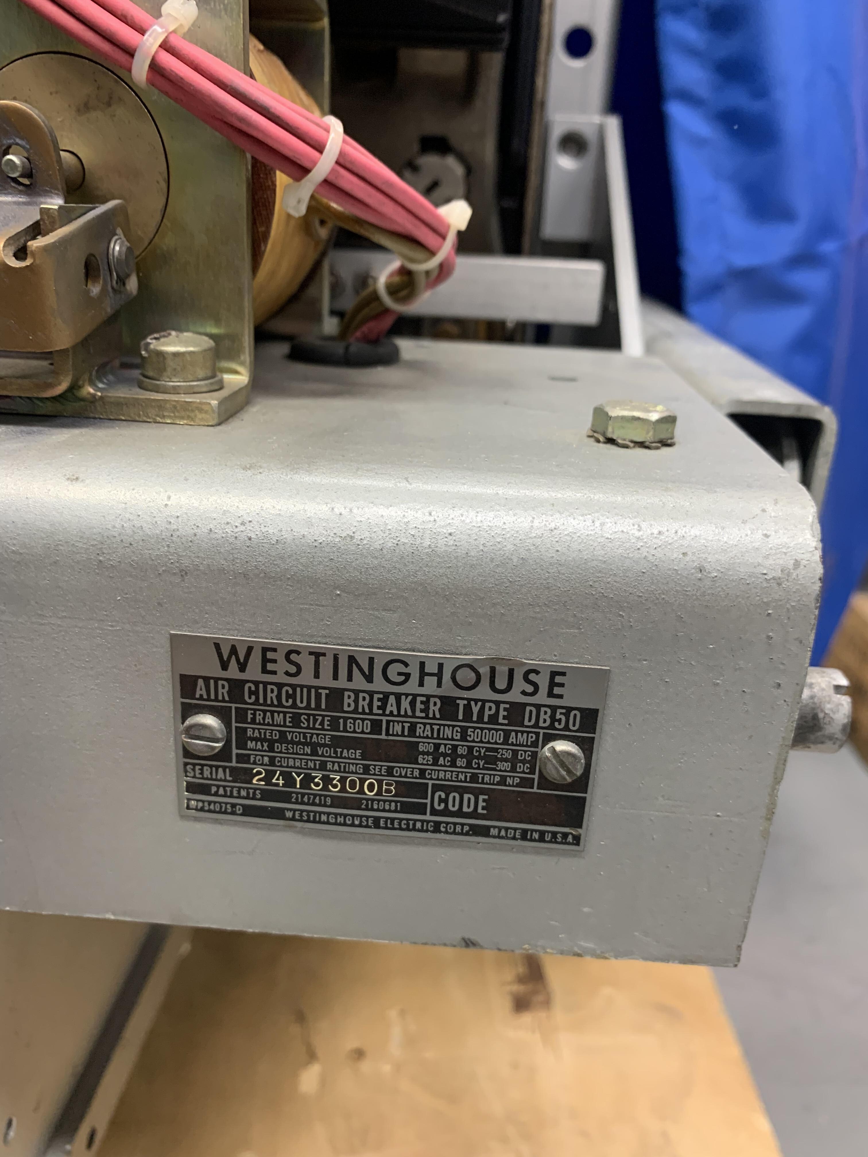 Westinghouse DB50 Air Circuit Breaker For Sale | Aucto