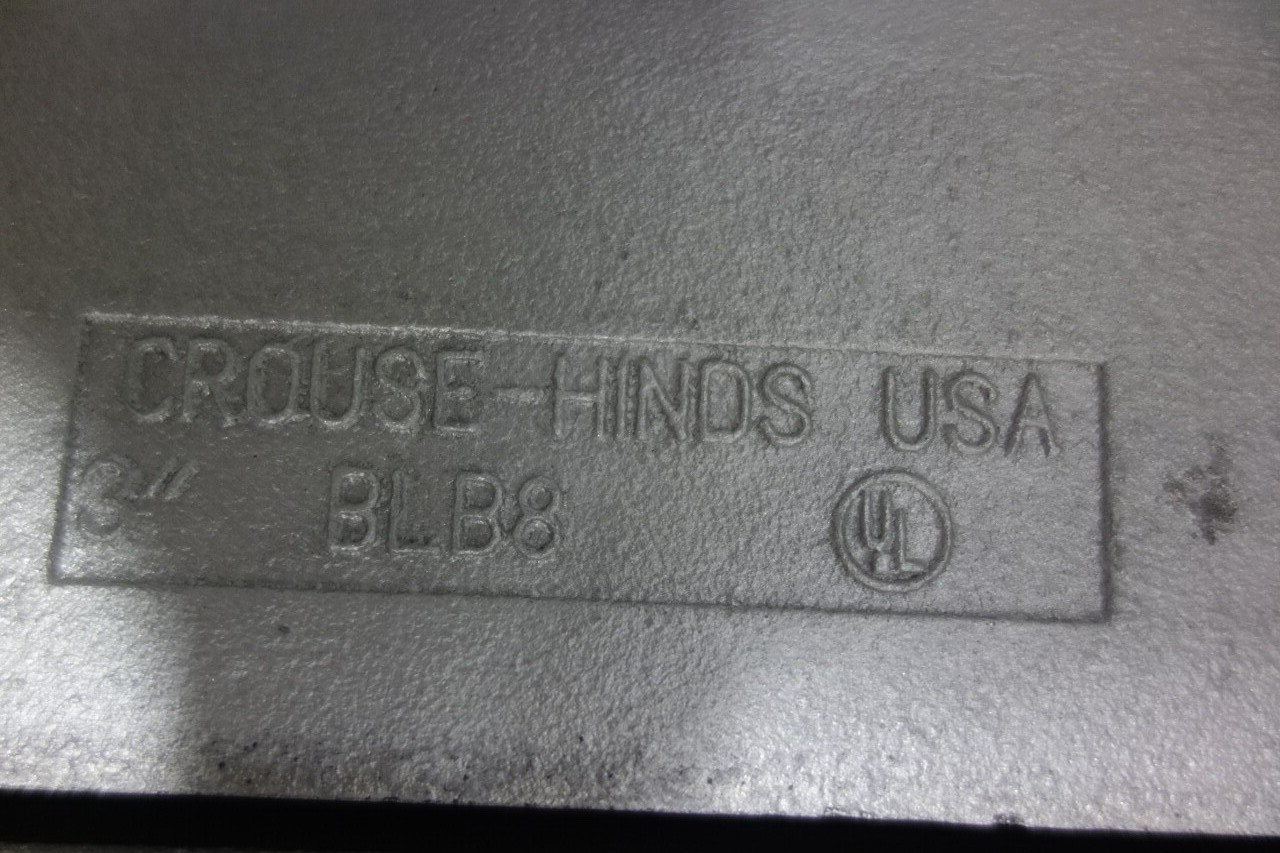 2 PALLETS OF CROUSE HINDS CONDUIT BODY OUTLET CONDULET WITH COVER AND ...