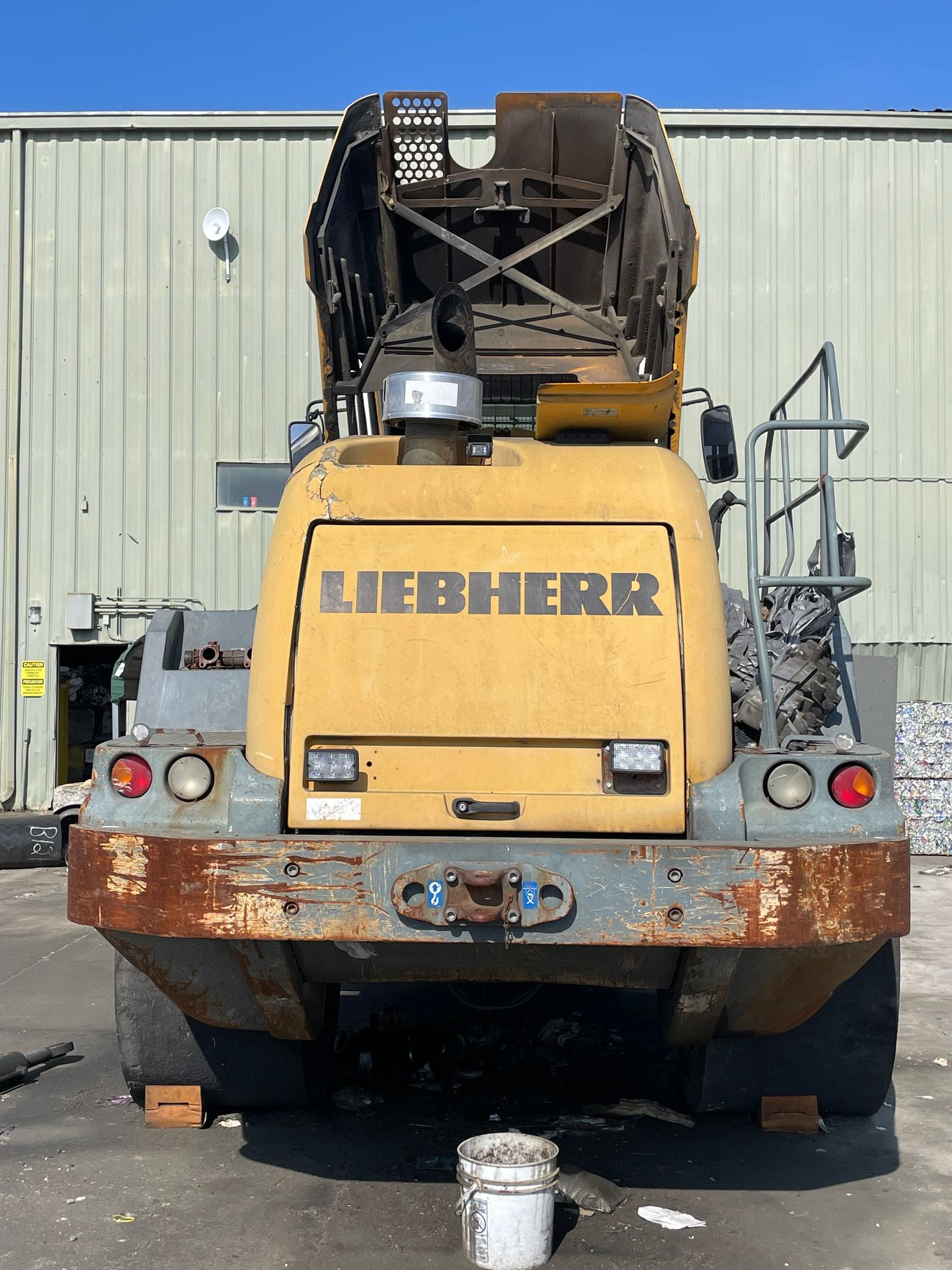 Liebherr L580 Wheel Loader