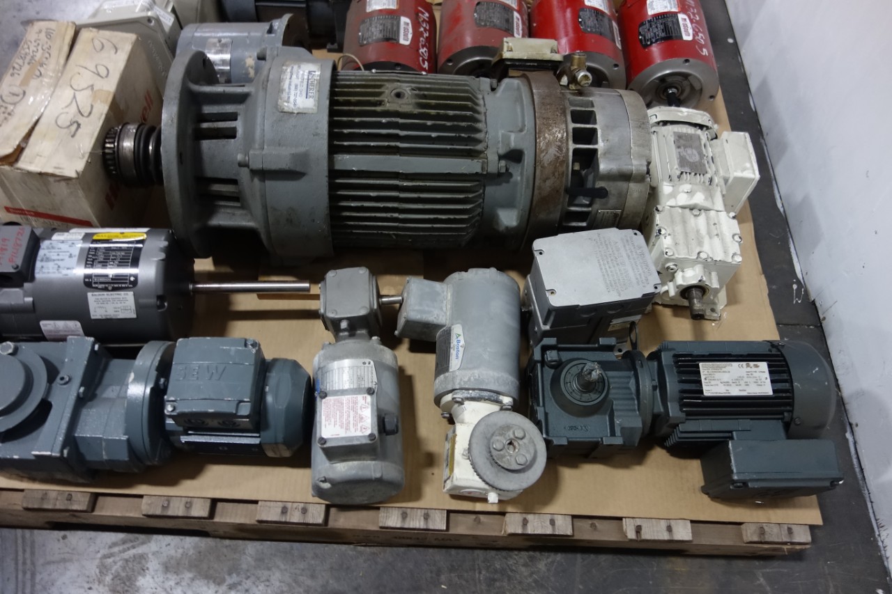 2 PALLETS OF ASSORTED ELECTRIC MOTORS WITH PARTS AND ACCESSORIES