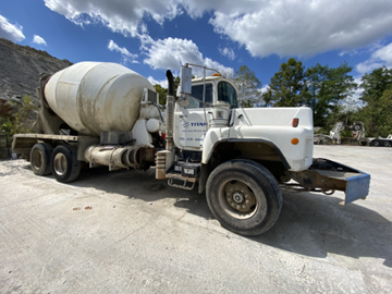 2003 MACK 600 DM600 READYMIX CONCRETE MIXER TRUCK For Sale | Aucto