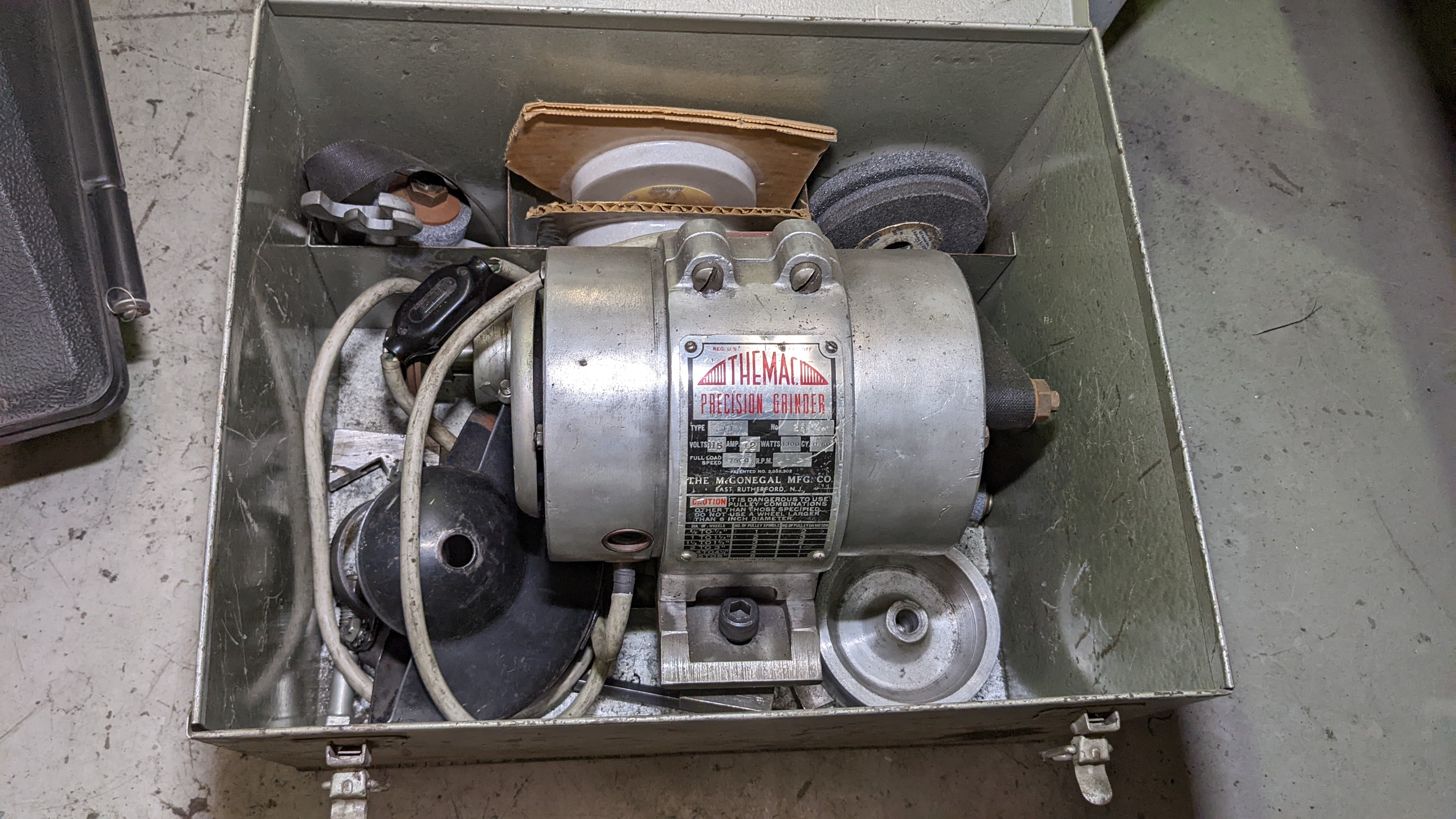 PRECISION GRINDER