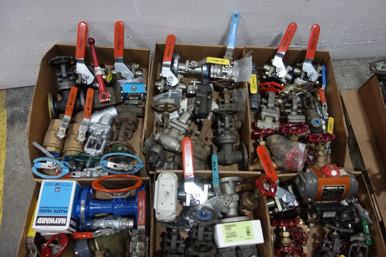 5 PALLETS OF ASSORTED VALVES