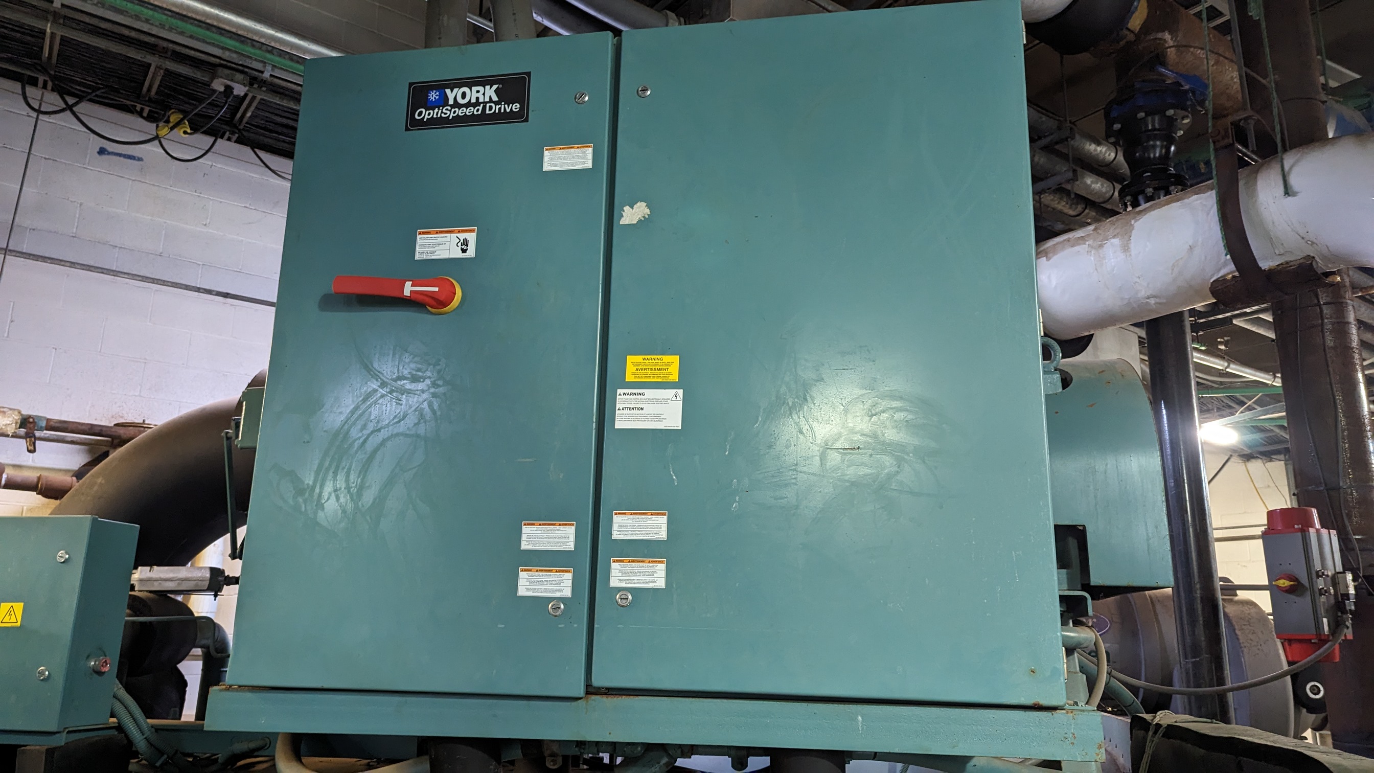 York YKL4K3H9-EWGS 800 ton Centrifugal Chiller