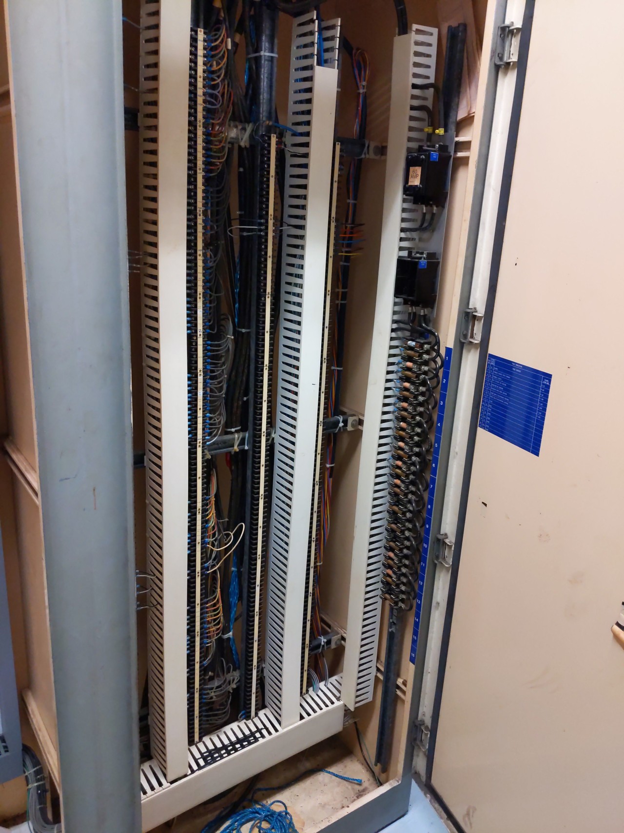 Limestone Relay Cabinet