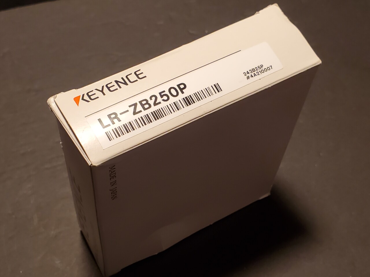 Keyence LR-ZB Series