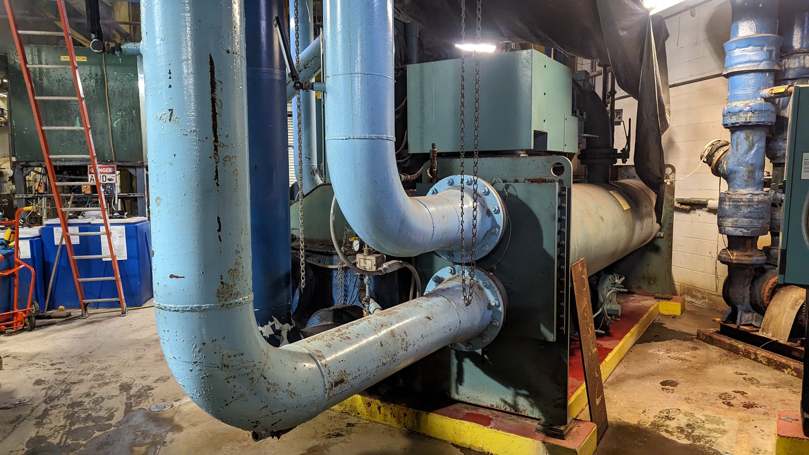 York YK GB FD H7-CW ES Centrifugal Chiller For Sale | Aucto