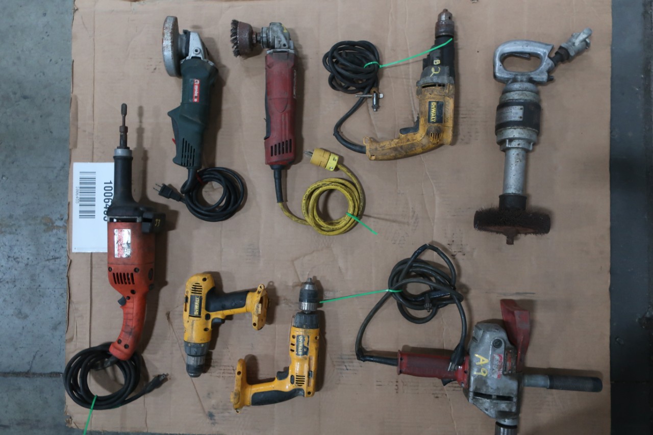 PALLET OF ASSORTED POWER TOOLS For Sale | Aucto