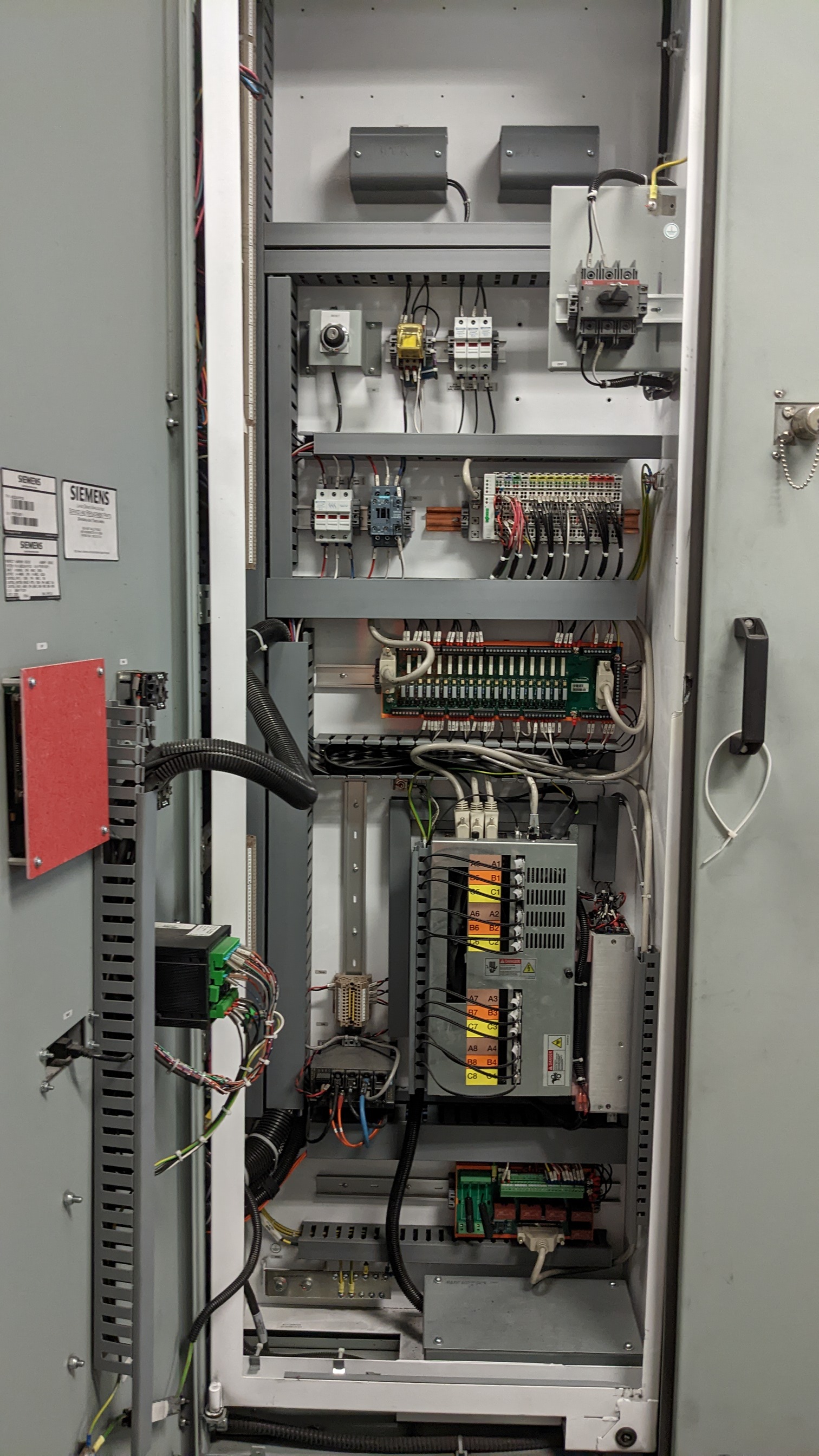 SIEMENS VFD 3 DOOR CONTROL CABINET