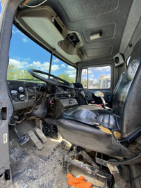 2003 MACK 600 DM600 READYMIX CONCRETE MIXER TRUCK