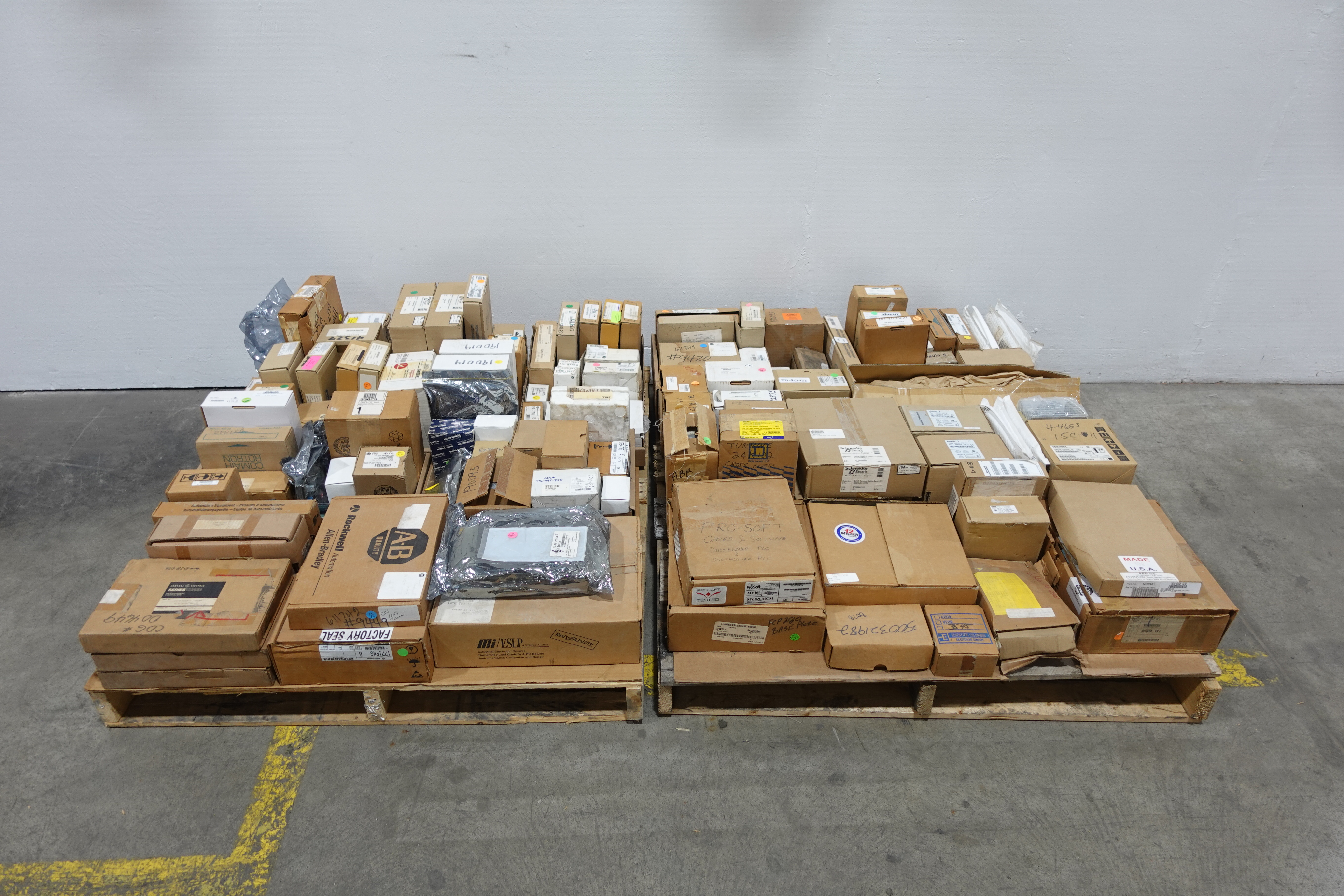 2 PALLETS OF ASSORTED AUTOMATION AND ELECTRICAL CONTROLS For Sale | Aucto