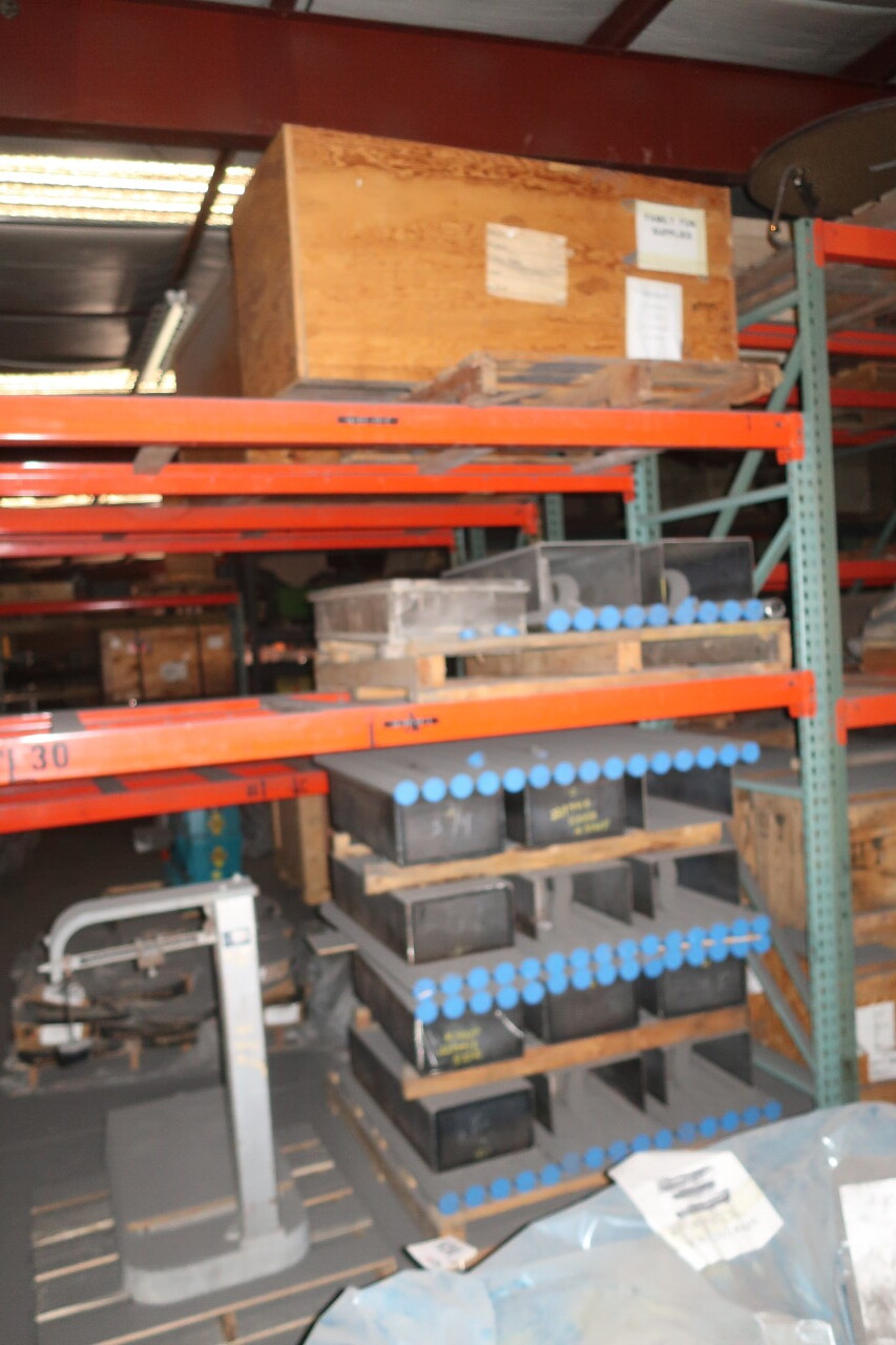 CONTENTS OF 8X SECTIONS OF PALLET RACKING & 4 CRATES ON FLOOR (EXCLUDES ...