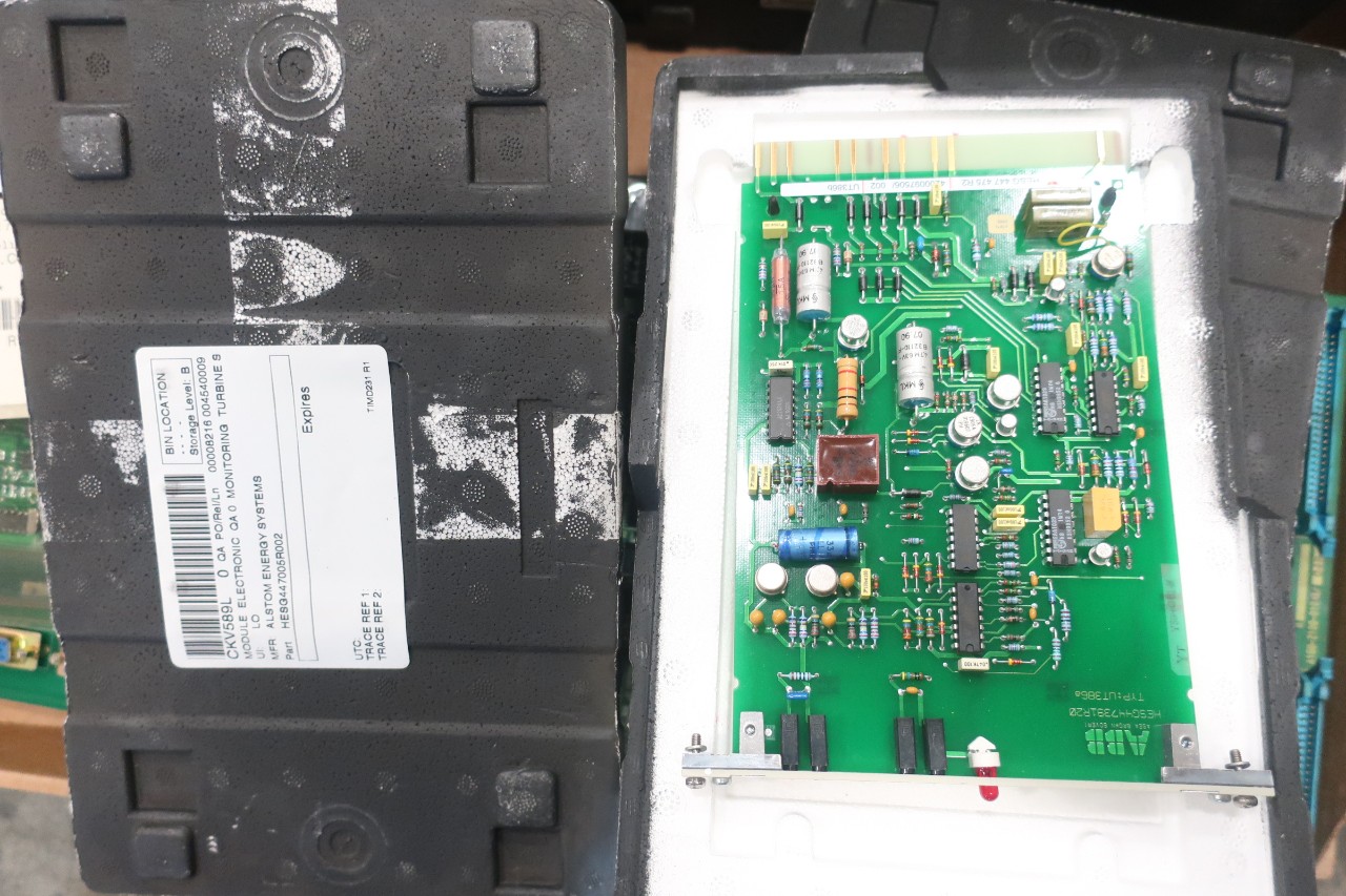 1 PALLET OF ASSORTED ELECTRICAL - CIRCUIT BOARDS, DELTA V CHARM CARDS ...