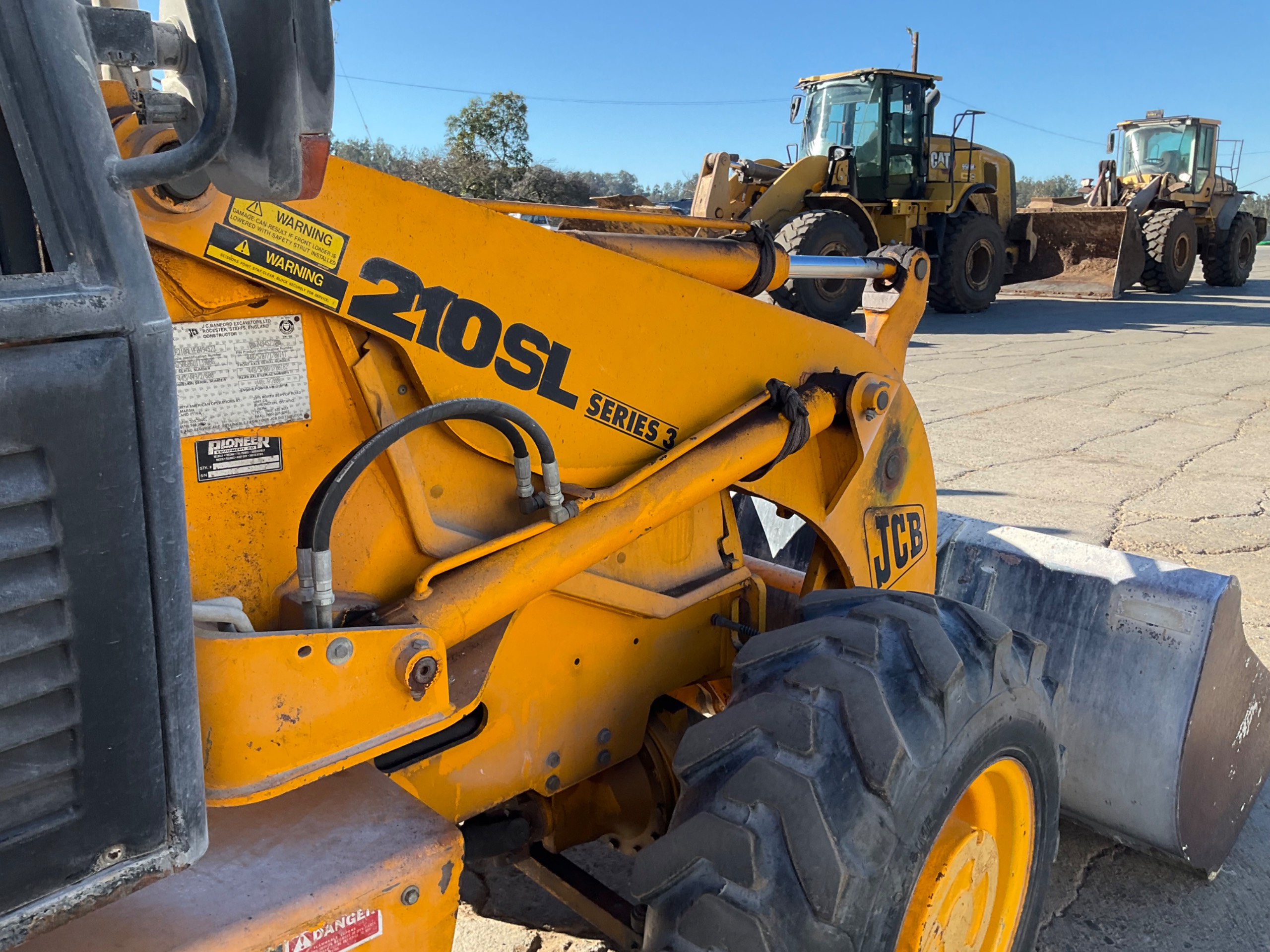 JCB 210SL WHEEL LOADER
