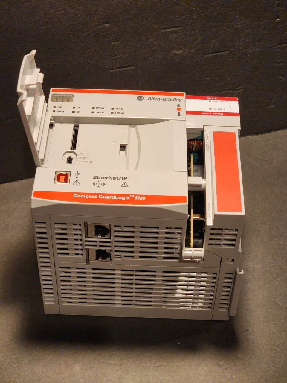 Allen Bradley CompactLogix 5069-L3100ERMS3