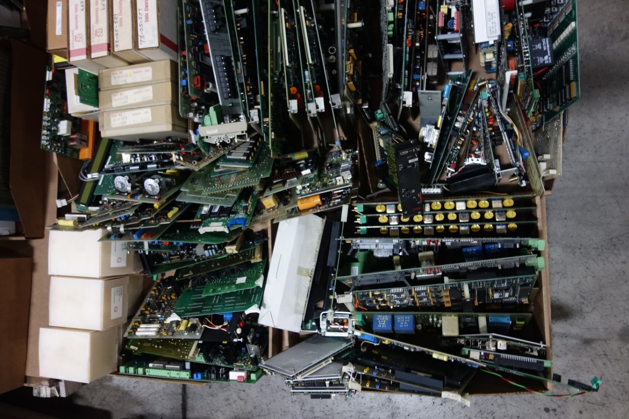 4 PALLETS OF ASSORTED PCB BOARDS