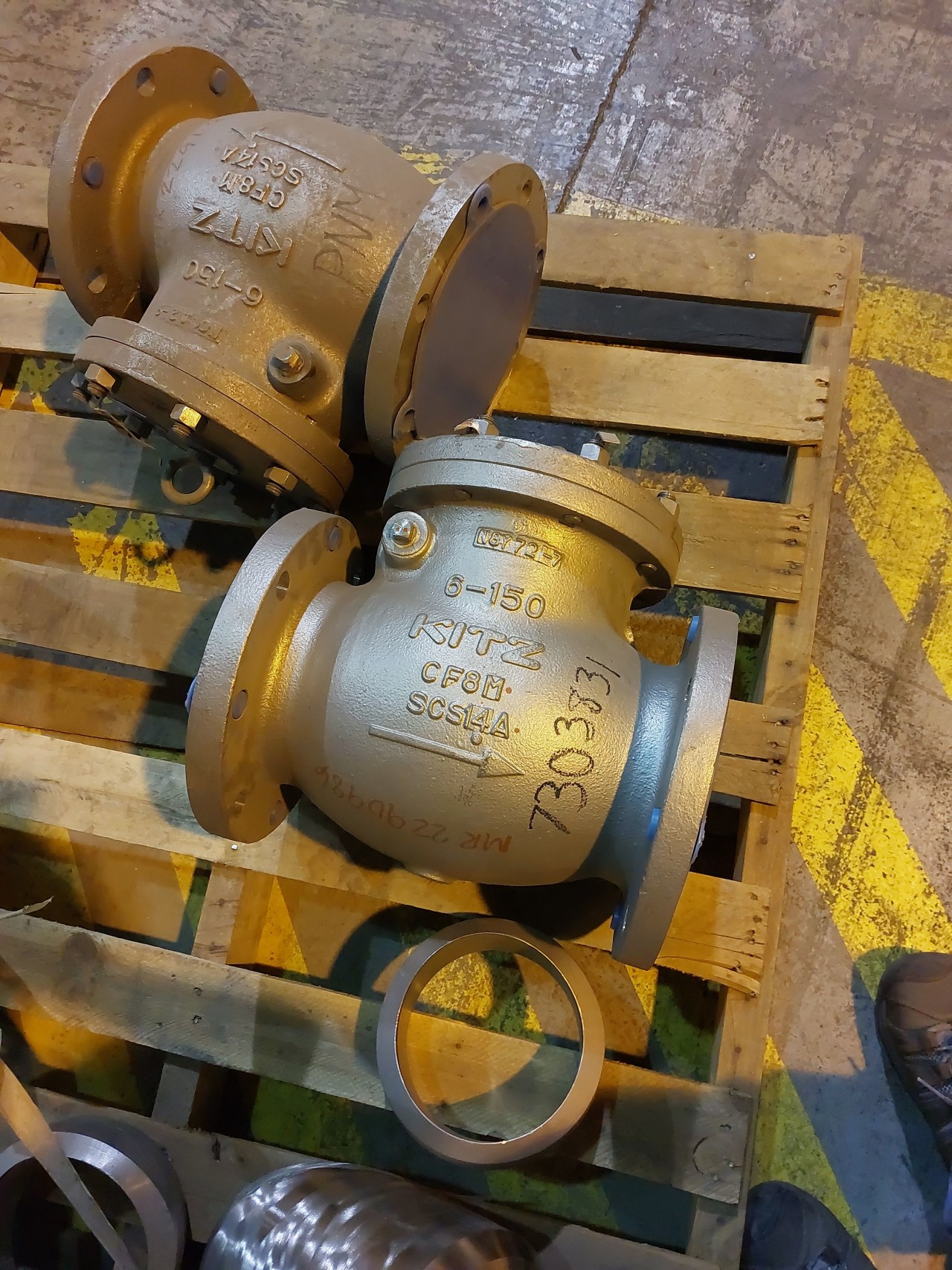 Stainless Valves And Weld Fittings