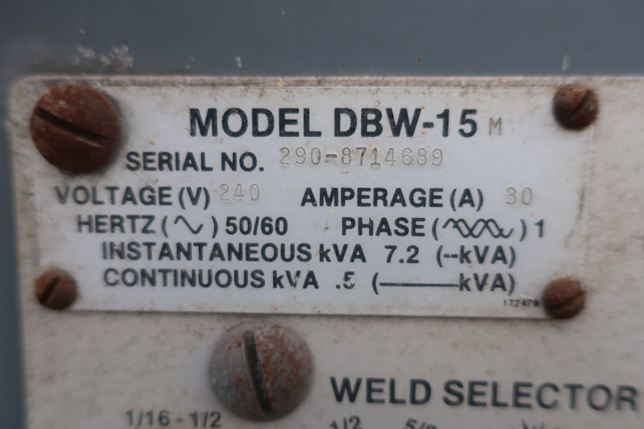 DOALL DBW-15 VERTICAL BAND SAW